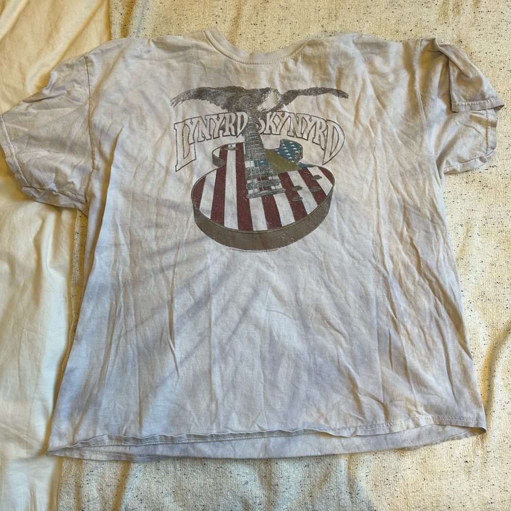 Lynard Skynyrd Graphic T - Gem
